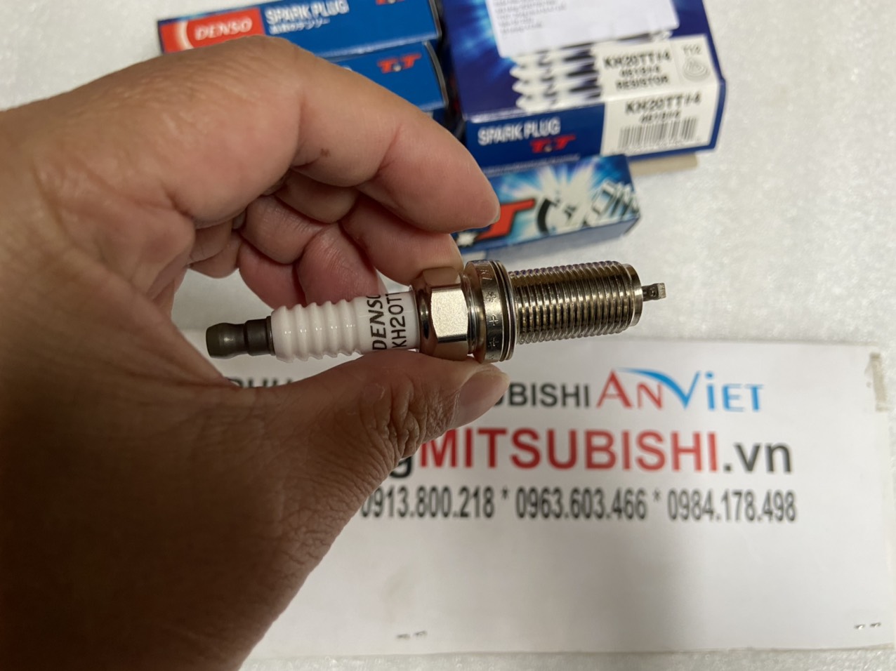 Bugi xe mitsubishi Xpander hàng Denso